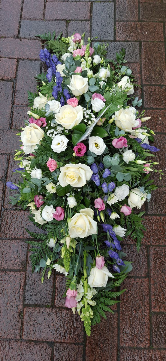 Funeral Flowers from Experienced Rugeley Florist Fine Flowers