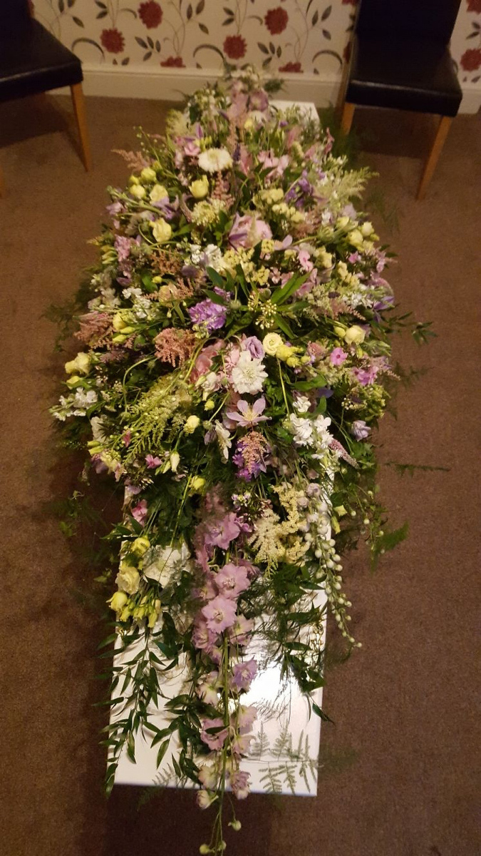 Funeral Flowers from Experienced Rugeley Florist Fine Flowers